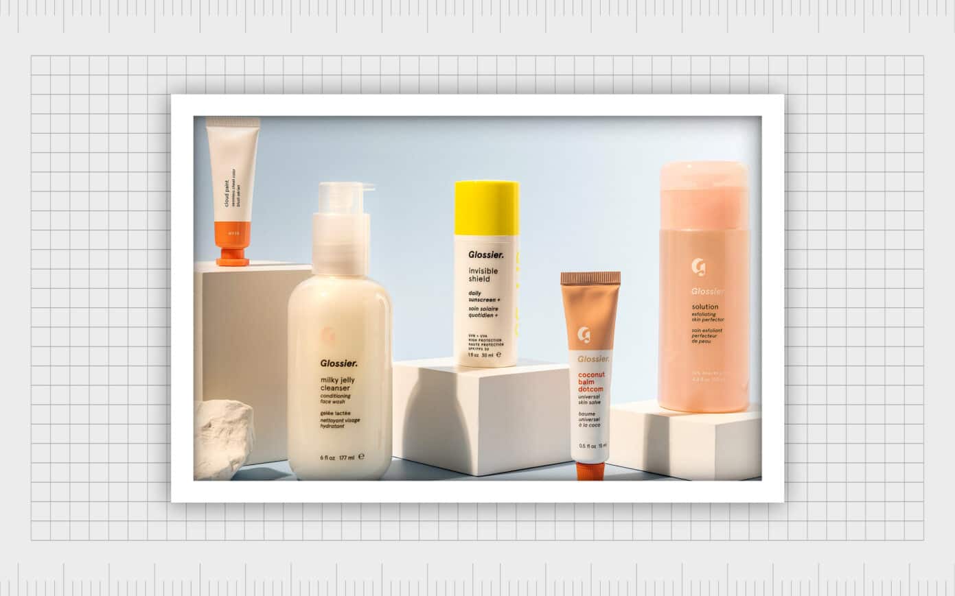 Glossier Logo History: Discover The Glossier Backround