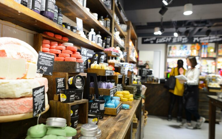 8 Best Retail Branding Strategies To Boost Your Store