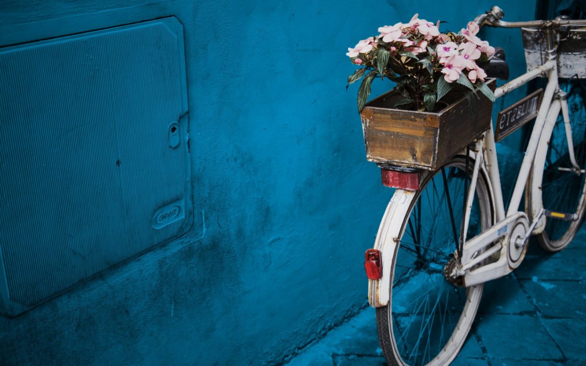 Vintage Branding: Yearning For The Companies Of Yesteryear